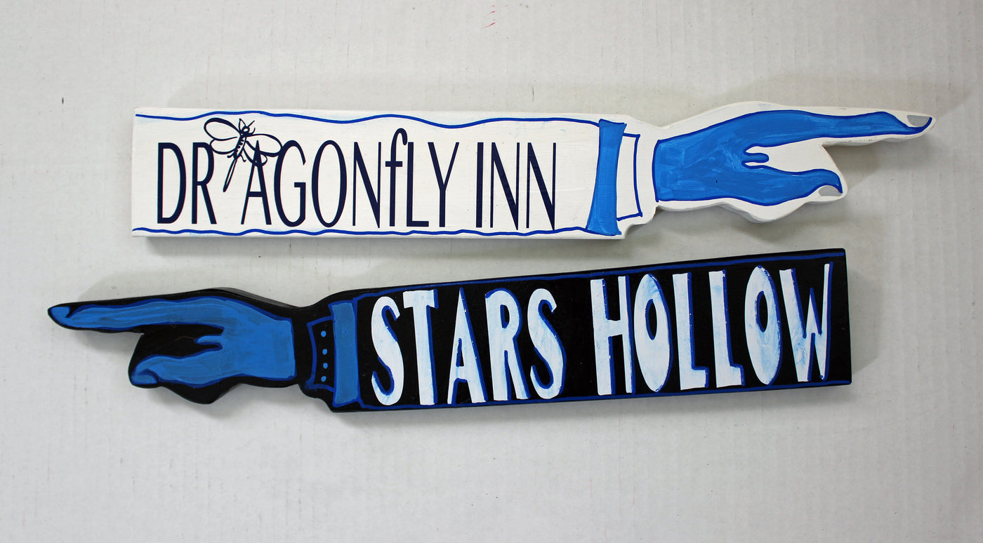 stars and hollows wooden pointy sign – Pretty Clever Words